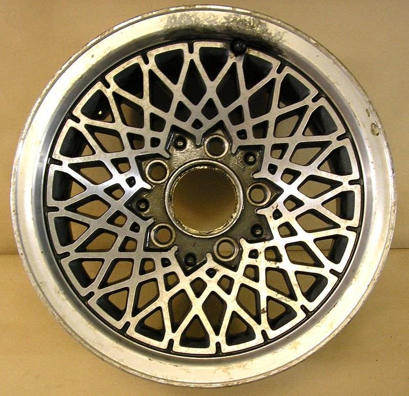 1985 1987 Pontiac Firebird diamond mesh wheel good used; 14" x 7" x 4 3 ...