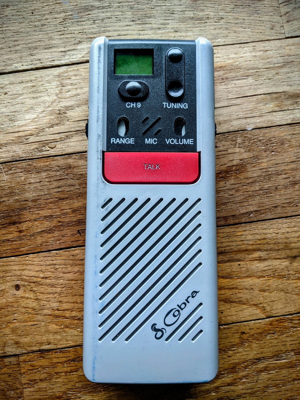 Cobra SOS 40 Channel Emergency Kit 2 Way CB Radio Model 39 Plus | eBay