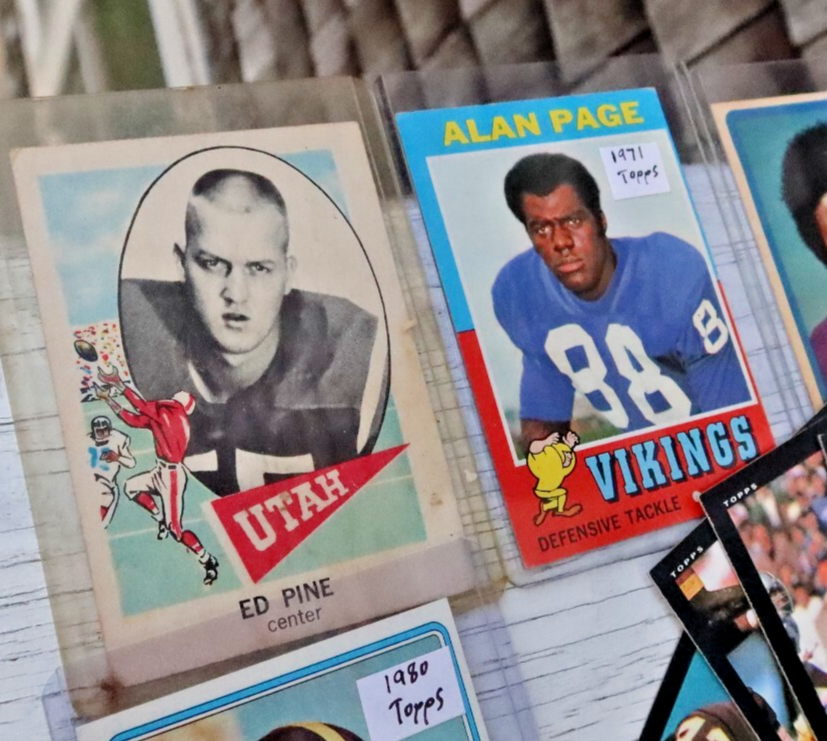 LOT Vintage NFL Football Cards Payton 1970's Ed Pine 1961 College ...