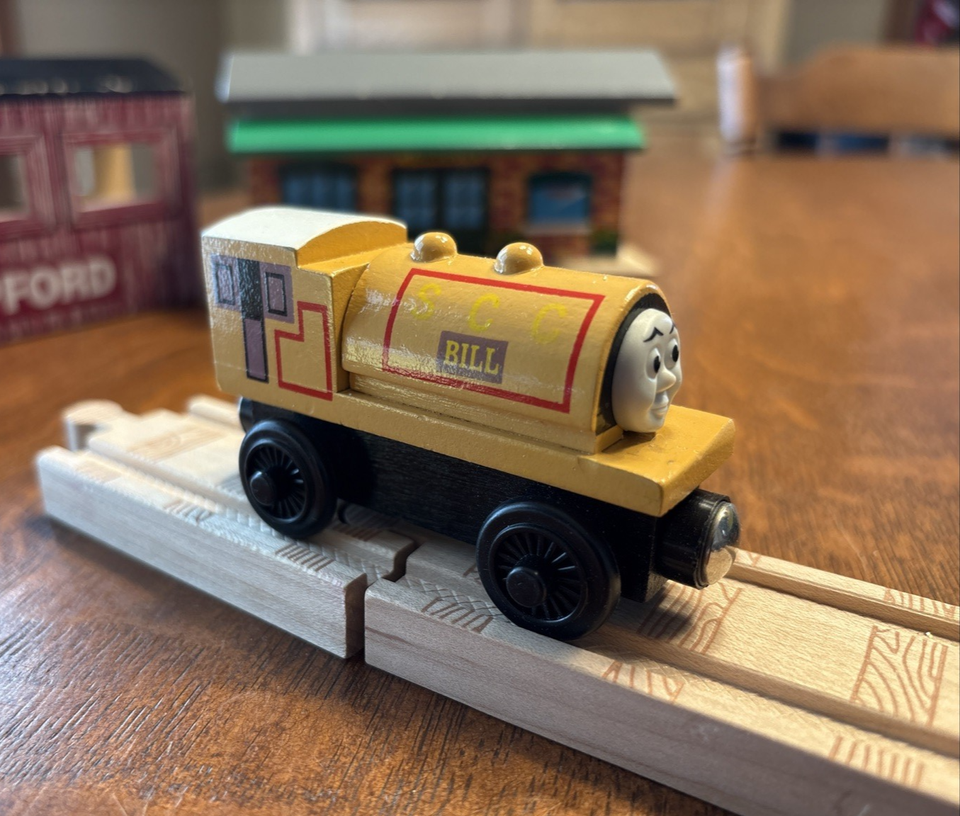 Thomas & Friends Wooden Railway Bill The Tank Engine - 2003 Pre-owned ...