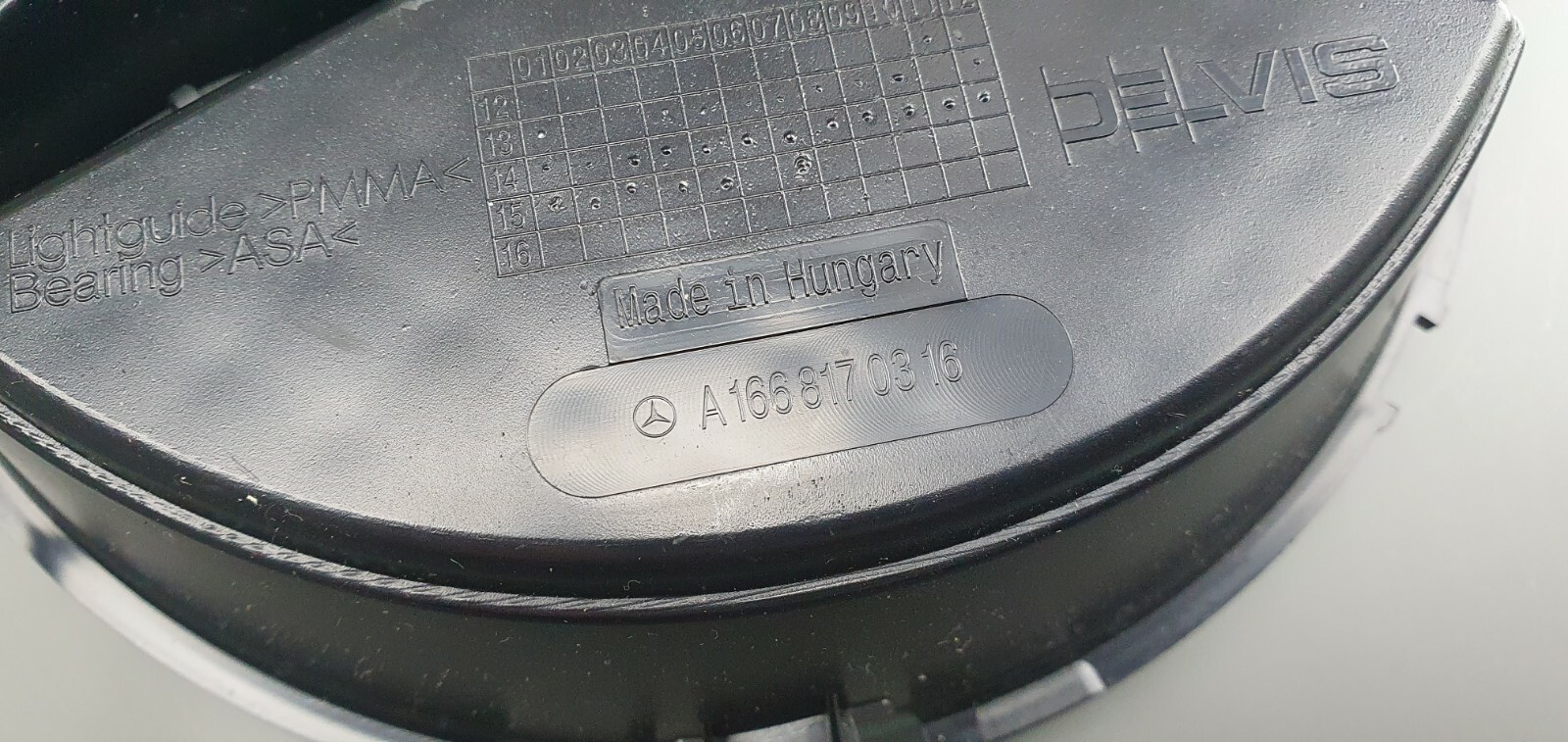 Mercedes-Benz A1668170316 Beleuchtet Stern for sale online | eBay