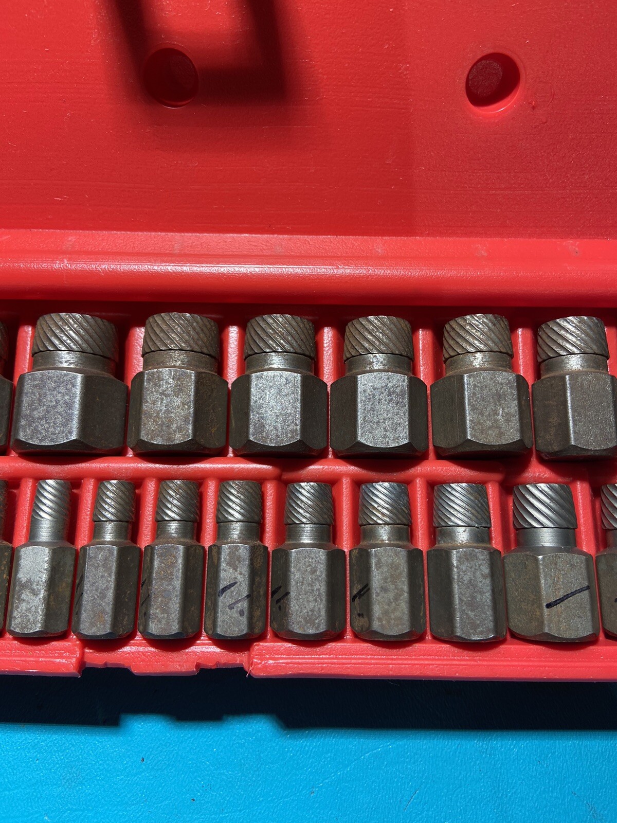Snap-on REX25A 25 PC Screw Extractor Set Missing 1 for sale online | eBay