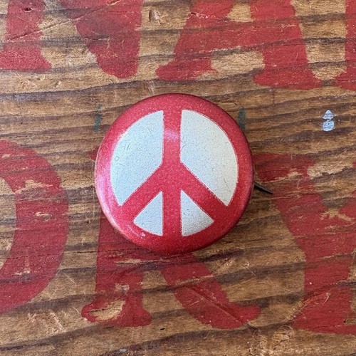 USA Vintage Can Badge Peace Mark American Vintage | eBay