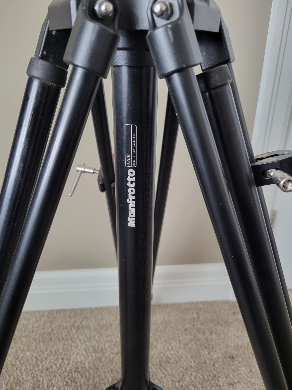 Manfrotto 028B Tripod 719821288367| eBay