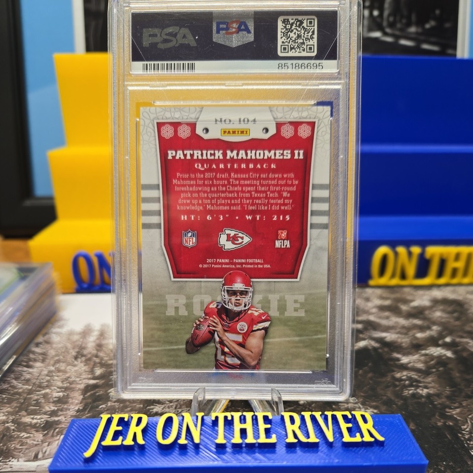 2017 Panini Patrick Mahomes II Rookie Card # 104 Graded PSA 10 GEM MINT ...