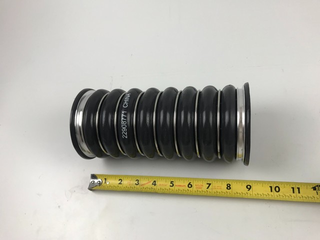 GENUINE OEM Mack 22908771 Charge Air Hose / 170469 5MD599M3 20816969 ...