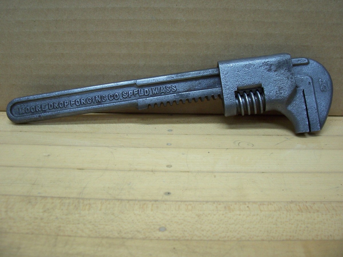 Antique Car Wrenches