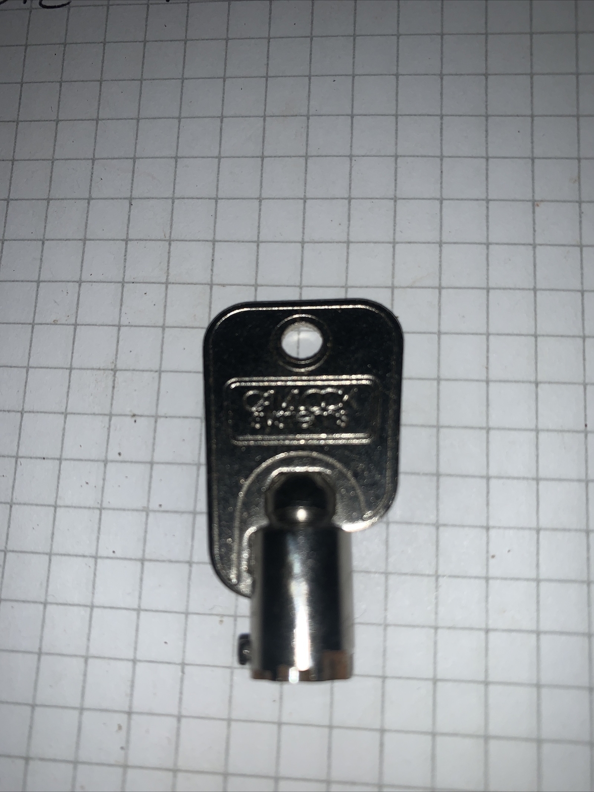 R50012 vending machine key / Arcade | eBay UK