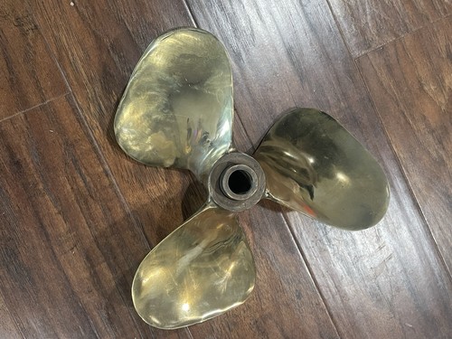 NICE JOHNSON BRASS 3 BLADE BOAT PROPELLER 10 Inch | eBay
