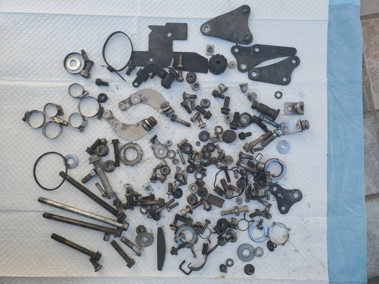 Honda Shadow 750 Parts Bolts Hardware screws mount bracket Motorcycle ...