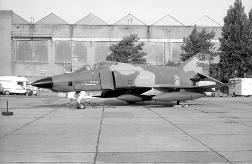 10th TRW, RF-4C Phantom II, 680568 'AR' at Mildenhall, May 82 ...