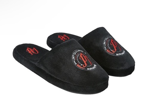 New Men's WWE AJ Styles Slippers Size Small 7-8 “Untouchable One ...