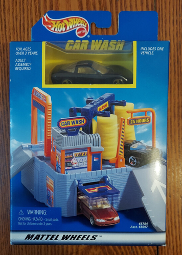 1998 Mattel Hot Wheels Car Wash & Black Chevrolet Corvette W/ White ...