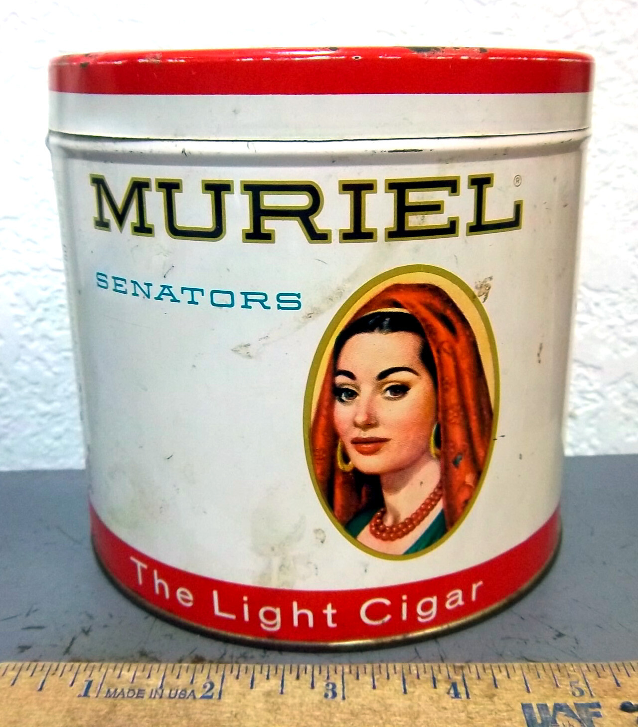 Round Vintage Muriel Senators (empty) Cigar Tin, the Light Cigar ...