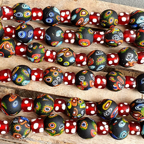 Vintage Red Skunk Eyes Mosaic Style Beads Strand GLASS BEADS Necklace ...