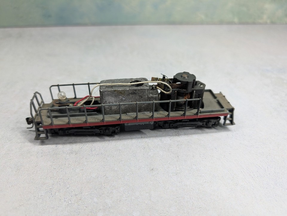 USED AHM HO Scale GE Alco 1000 HP Diesel Loco Union Pacific #2452 Parts ...