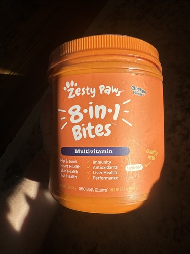 Zesty Paws Multivitamin 8-in-1 Bites Chicken Flavored Soft Chews 250 ...