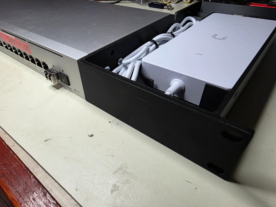 Rack Mount for UniFi USW-Pro-Max-16-PoE – 1U 19" with Right-Angle Tray ...