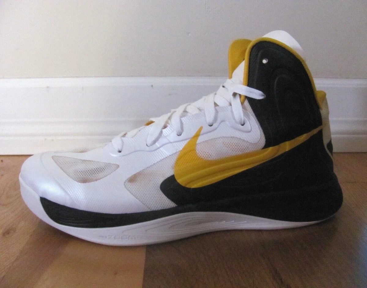 Basketball Shoes Nike Hyperfuse