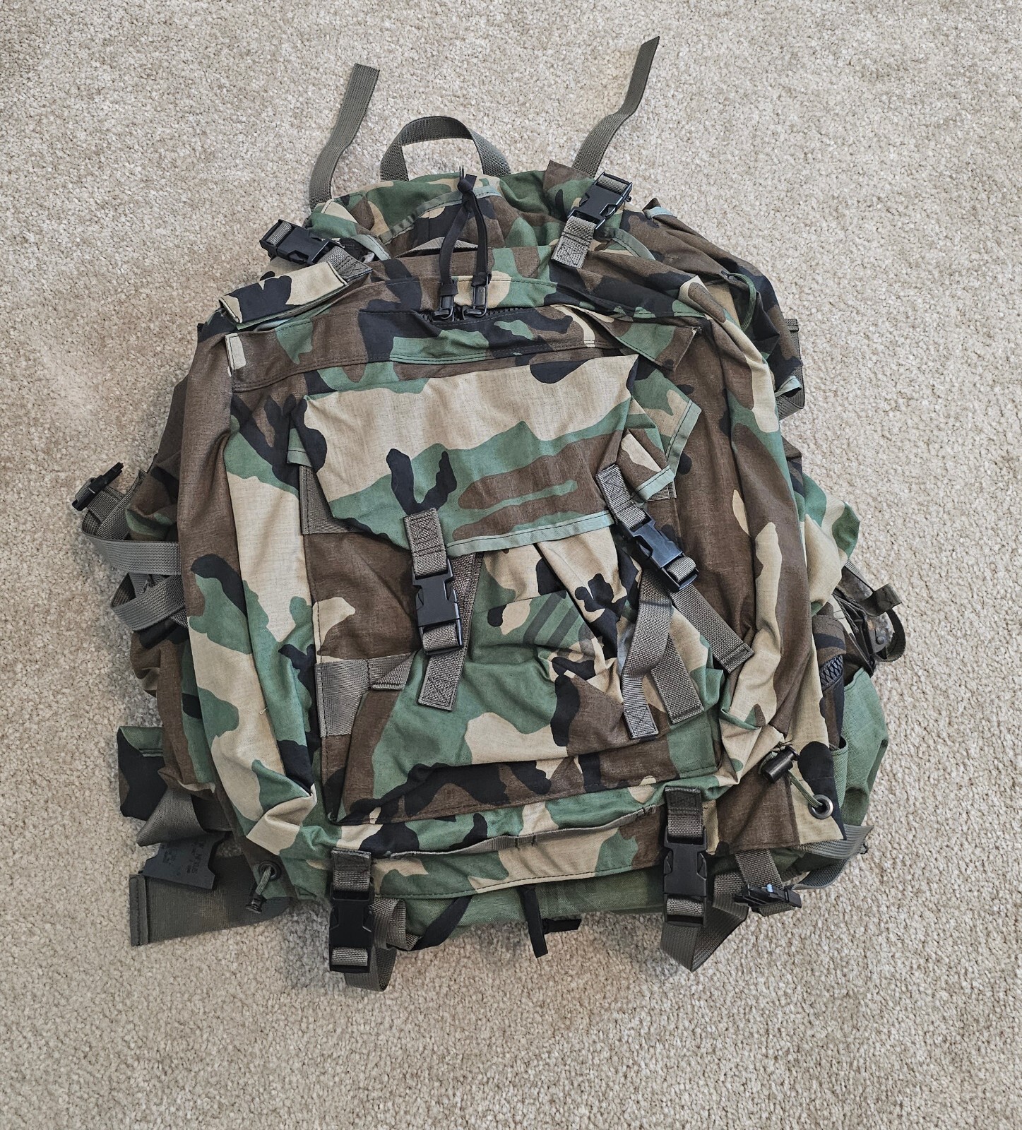 US Military CFP 90 Backpack Rucksack Woodland Camo Combat Patrol Pack ...