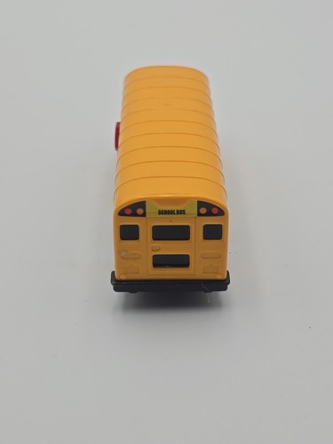 Ertl Toy Yellow School Bus Ertl Community School District 5" Movable ...