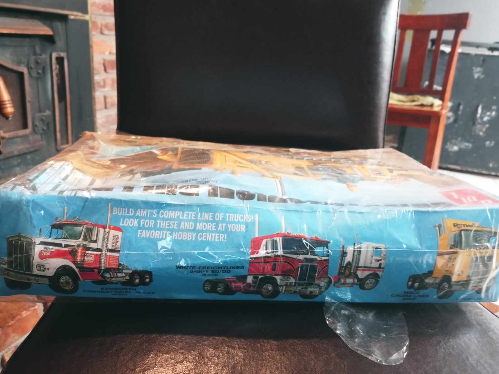 AMT 1:25 Construction Bulldozer Model Kit - AMT1086 brand new still in ...