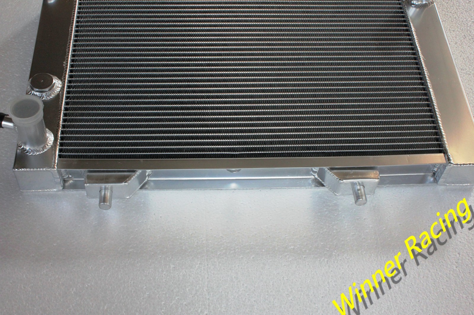 ALUMINUM RADIATOR FIT ALFA ROMEO ALFETTA MK2 SERIES CUSTOM Radiatore ...
