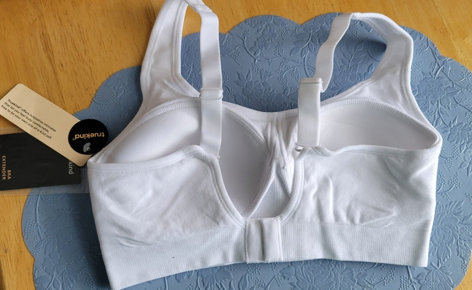 New Shapermint Essential Everyday Comfort Straps Wireless Shaping Bra ...