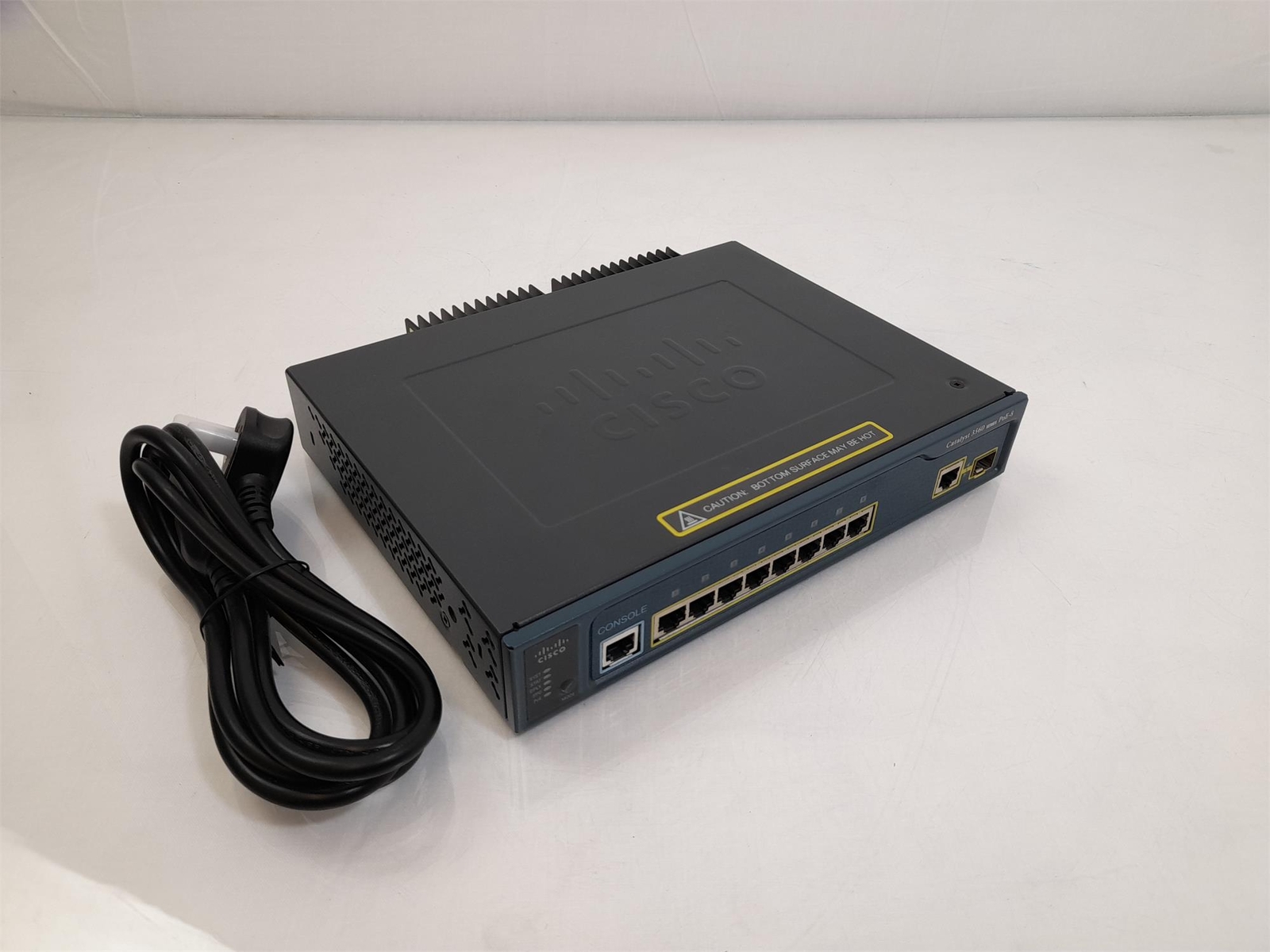 Cisco Catalyst 3560-8PC (WS-C3560-8PC-S) 8-Port 100Mbits Ethernet ...