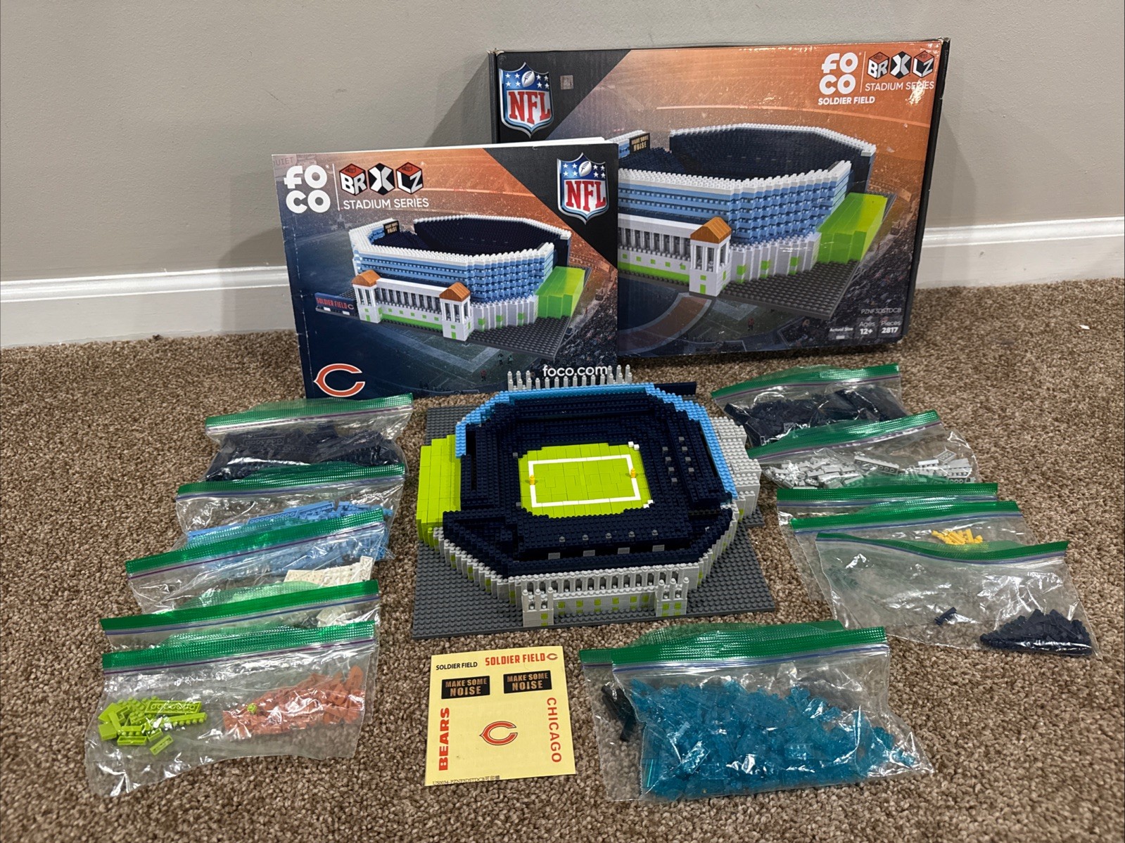 FOCO 3D Stadium PZLZ Blocks Lego Soldier Field Chicago Bears Buildable ...