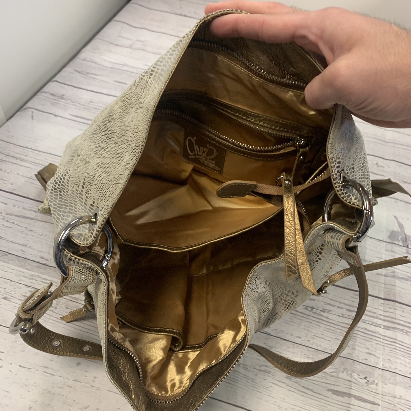 Chez womens gold Snake print handbag | eBay