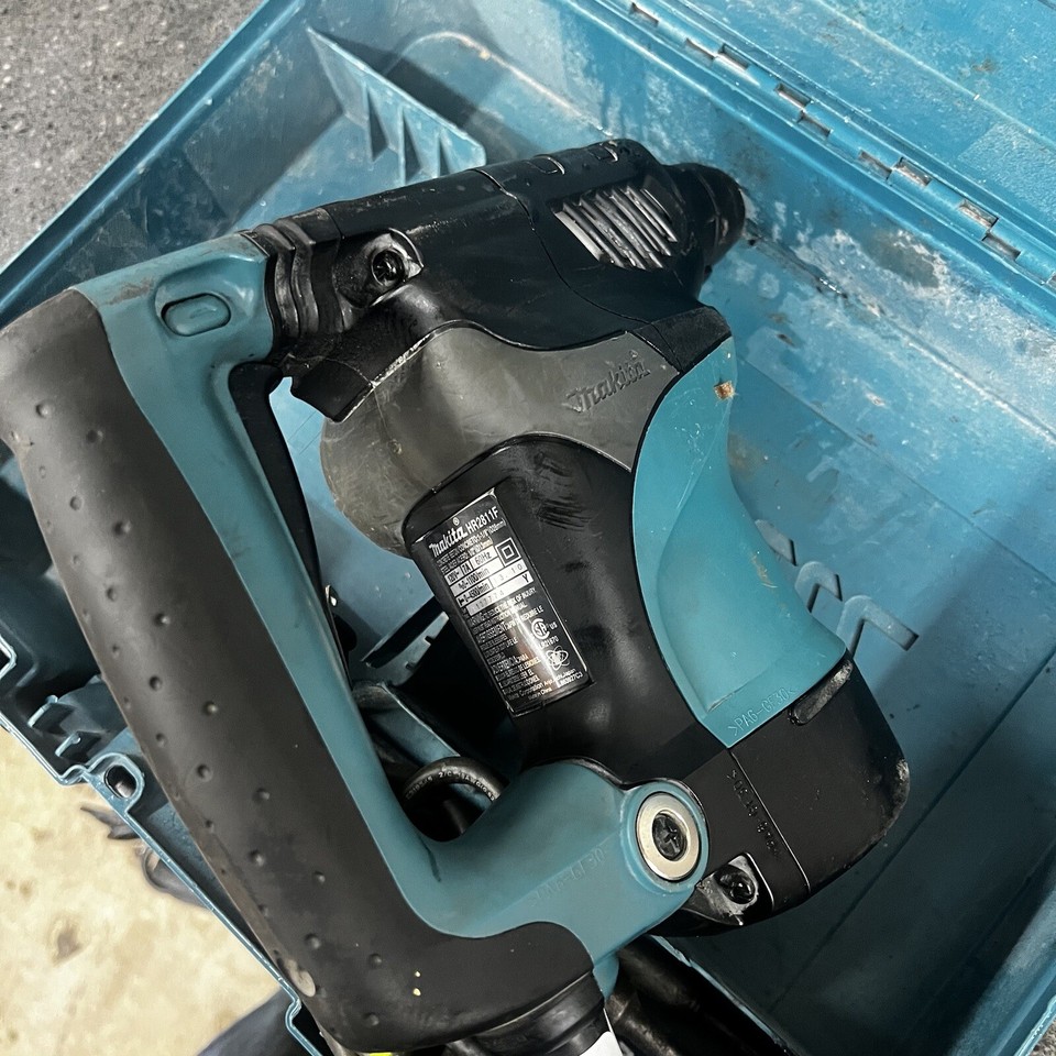 Makita 1‑1/8'' Rotary Hammer, + Hammer Drill bits Hr2811f With Hard ...