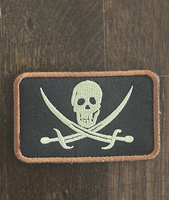 JOLLY ROGER PATCH PIRATE CROSSED SWORDS SKULL INFIDEL HOOK LOOP | eBay