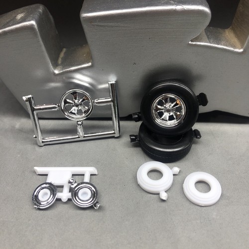 RVL 1:25 Keystone 5 Spoke Wheels W Plain 1.035 OD Tires Backs LBR Model ...