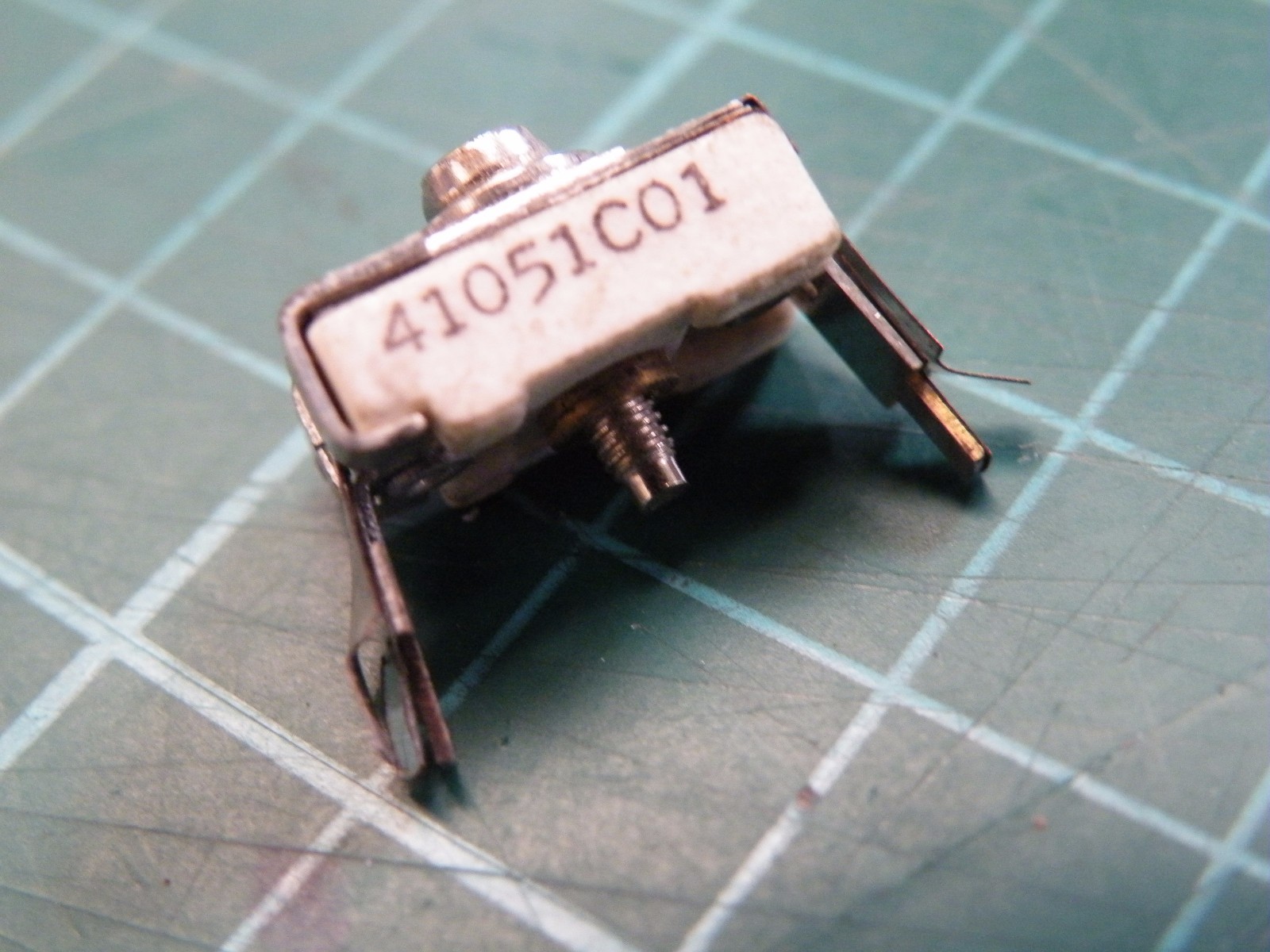 Compression Trimmer Capacitor Postage Stamp 100pF 3g CR04 | eBay UK