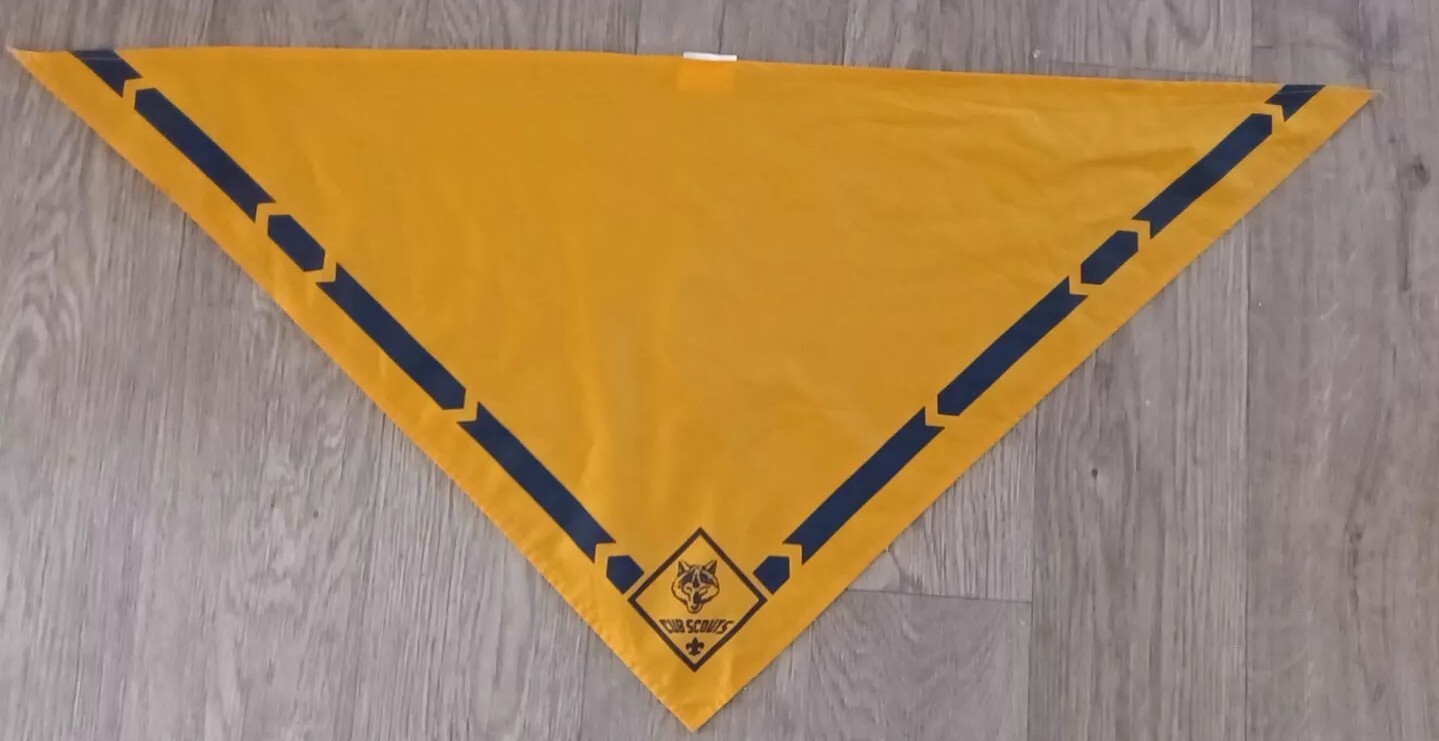 VINTAGE BSA Boy Scouts of America Official Cub Scout Neckerchief Gold ...