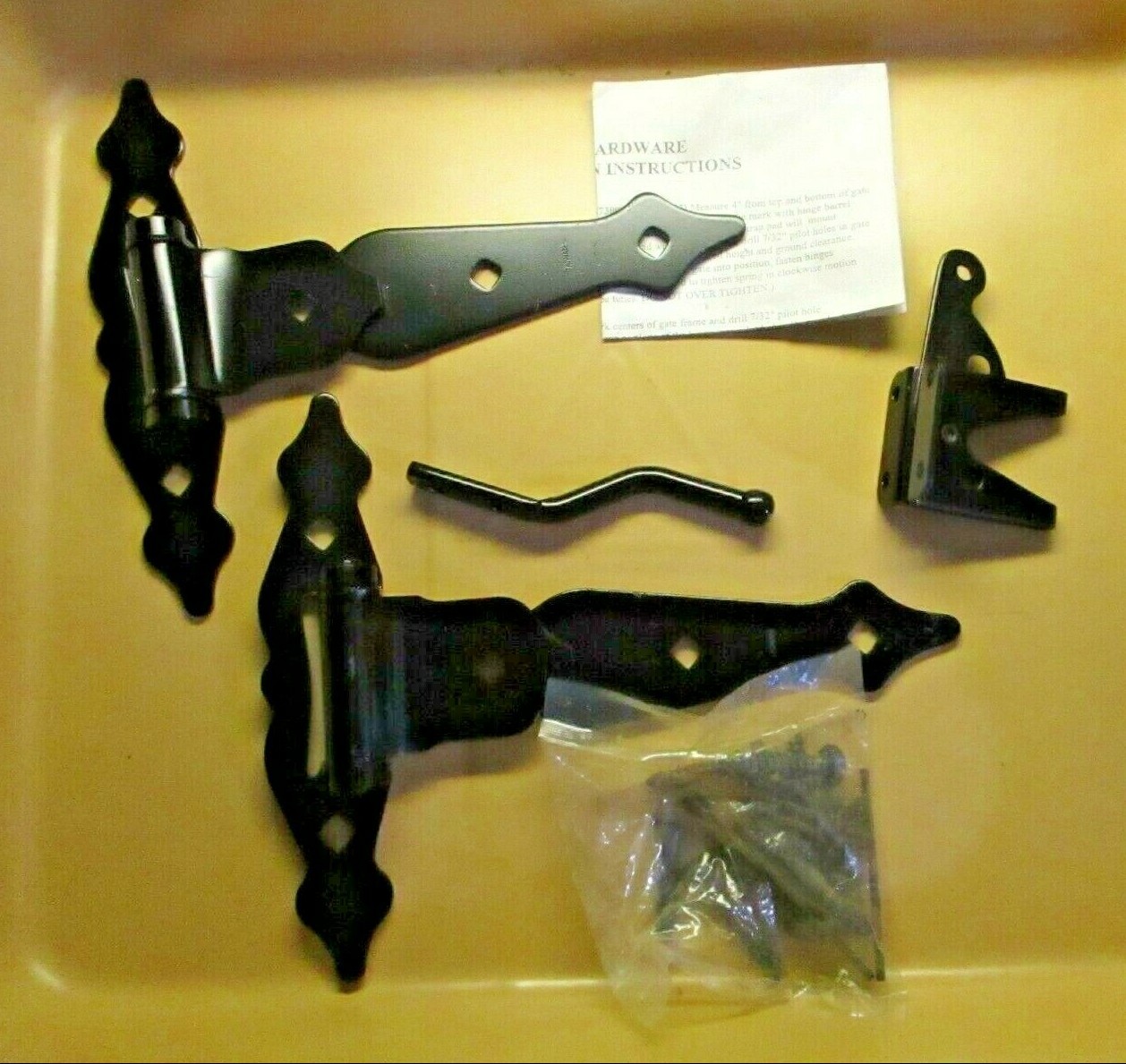 Barnett Legend 1 Hardware Gate Kit: 2 Black Decorative 8" Tee Hinges w ...