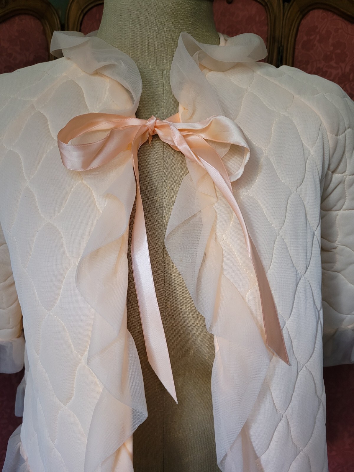 Vintage 1960s Fluffy Peach Boudoir Jacket Nightgown J… - Gem