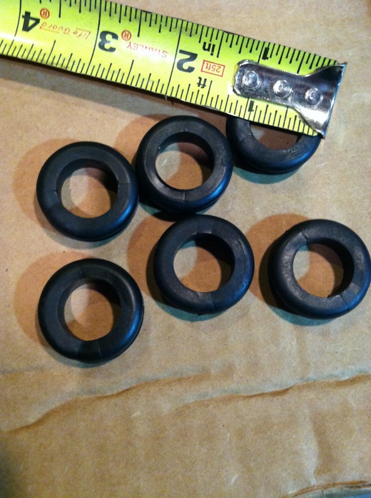 6 Large Rubber Grommets 11/16" Inner Diameter - Fits 1" Hole 1/8" Panel ...