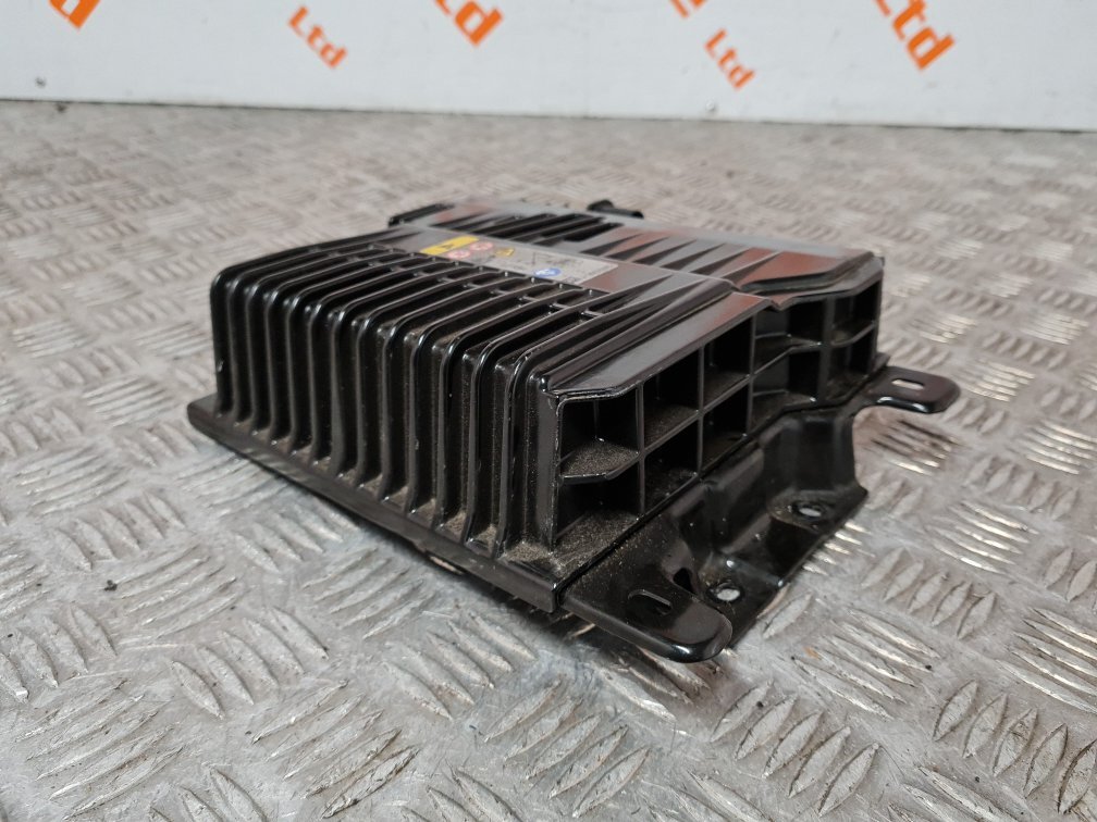 Volkswagen Golf Mk7 Stop Start Auxiliary Battery 5Q0915089 2015-2020 ...