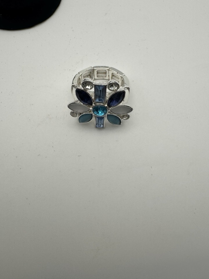Avon Studio 1886 Blue Blossom Stretch Ring Stones NIB | eBay