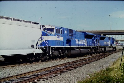 Original Slide Conrail SD80 MAC Diesel Engine Altoona, PA (1997) Item # ...
