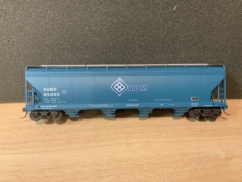 Atlas Ho Scale Archer Daniels Midland ACF 5250 Covered Hopper ADMX #85065 | eBay