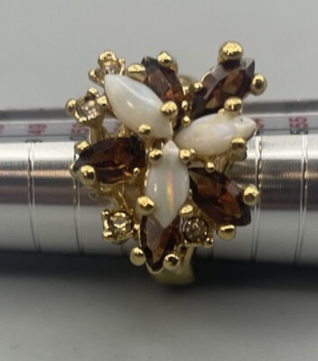 Cluster stone ring size 6, 18 K TH. G.E. high prong set faux Topaz ...