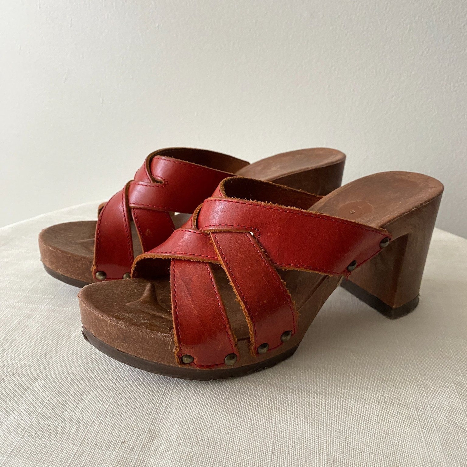 Vintage Y2K 70s Inspired Candies Leather Platform Mul… - Gem