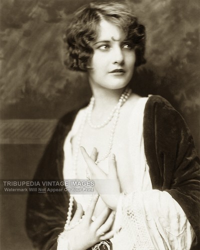 Vintage 1928 BARBARA STANWYCK Photograph by ALFRED CHENEY JOHNSTON ...