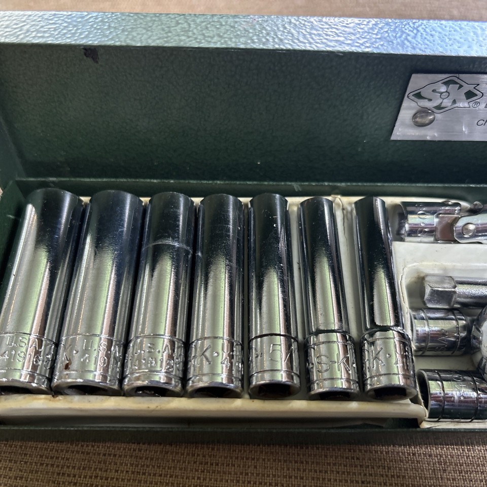 Vintage SK Tools 21 Piece 1/4" Drive Socket Set & Metal Box with 4 ...