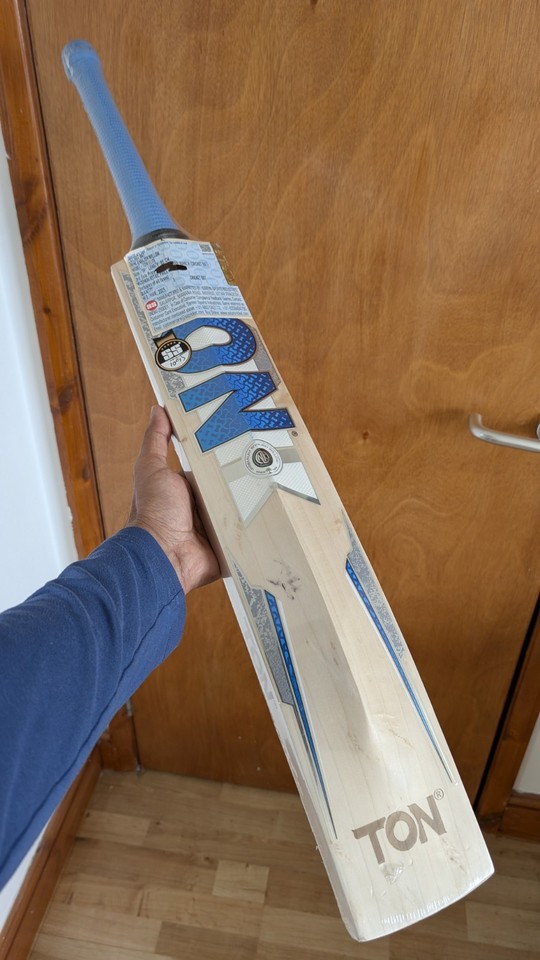 SS Ton Elite Cricket Bat Sh 2lbs7oz Extra Light Weight 1100 Gram | eBay UK
