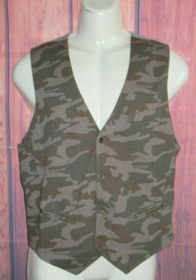 MENS FOREVER 21 CAMOUFLAGE VEST SIZE M | eBay