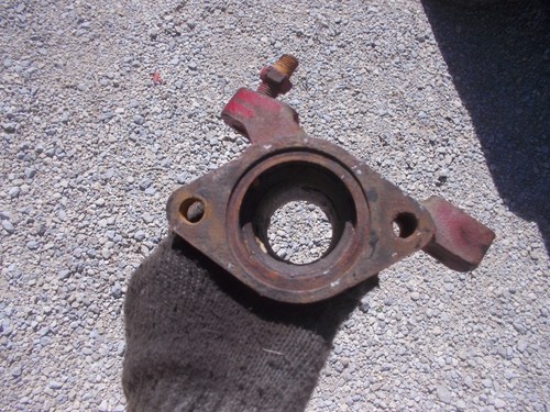 International 460 utility tractor engine motor top water tube to ...